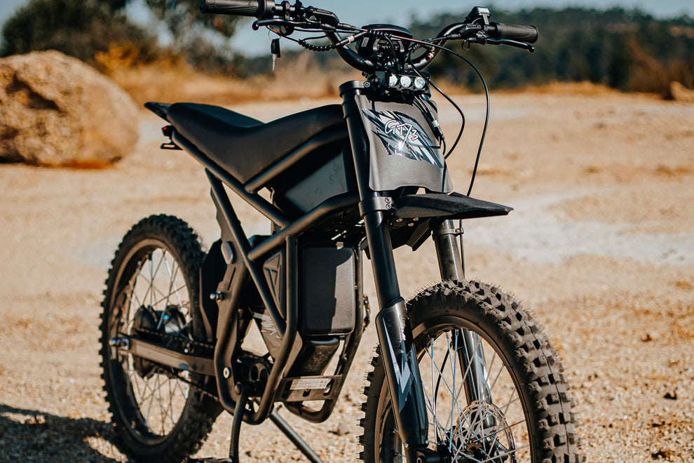 GT73 Electric Motorbike & Riding'times Canada